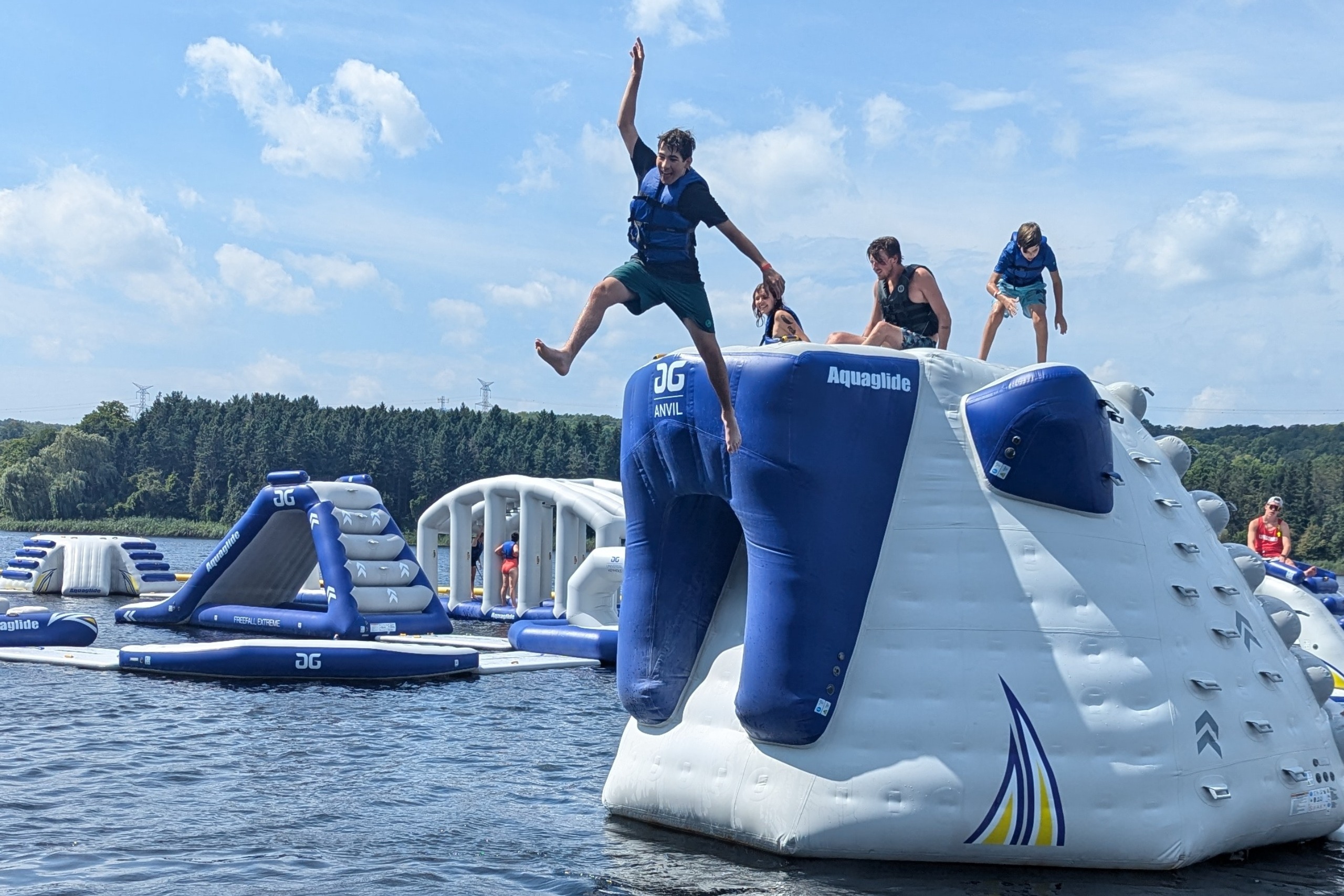 Kelso Cove Waterpark - Home - Waterpark